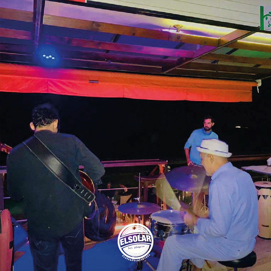 Bares Puerto Vallarta| El Solar Bar - Club Nocturno & Coctelería Puerto ...
