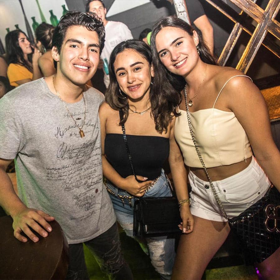 Night Clubs Puerto Vallarta| La Vaquita Night Club & Bar Puerto Vallarta